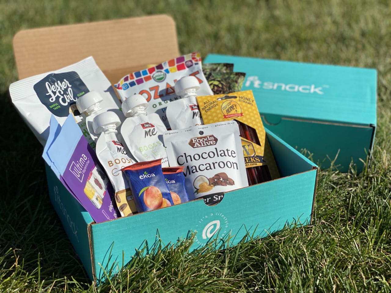 Fit Snack — A Monthly Subscription Service Serving Up Healthy Treats ...